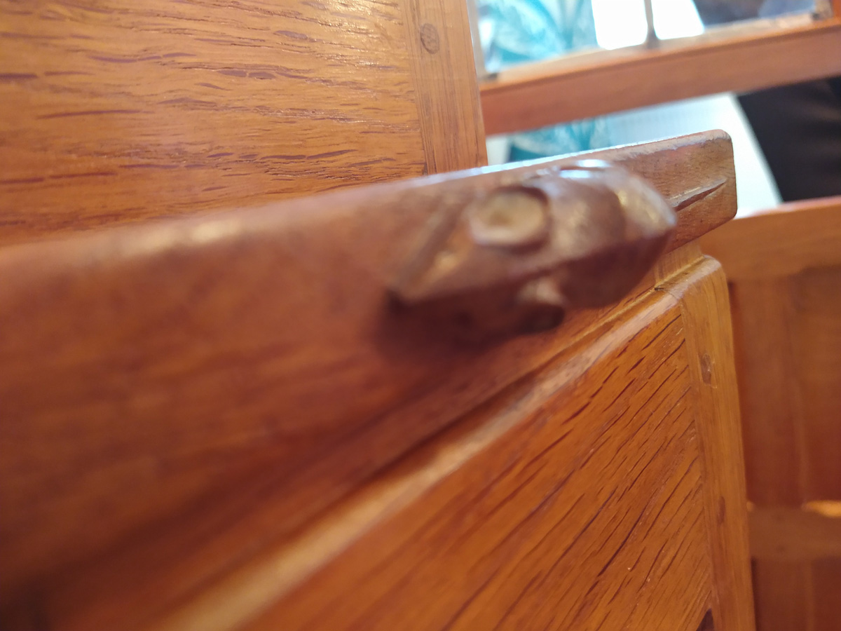 'Mouseman' vintage Robert Thompson Illuminated Corner Display Unit ...